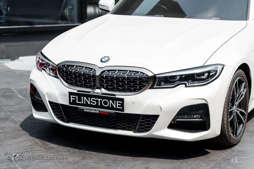 ติดตั้งกระจังหน้า Diamond Cerium Grey สำหรับ BMW G20 – FLINSTONE AUTOPARTS